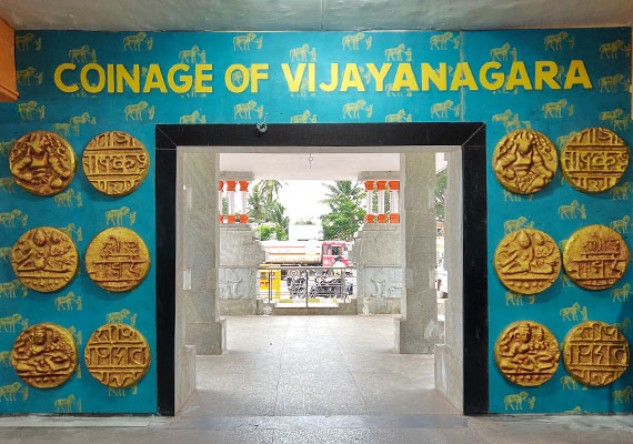 Beautification of Hospet Railway Station – Artwaley